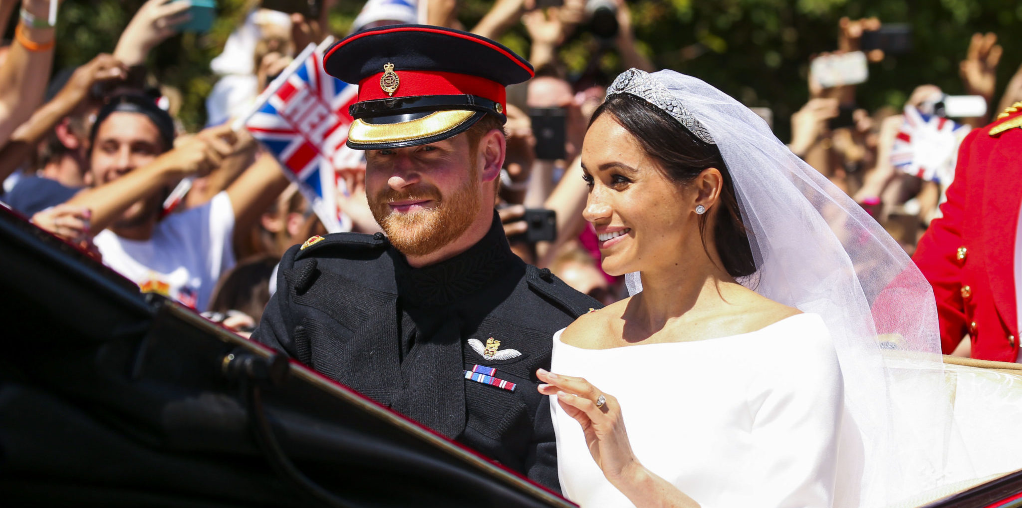 The Royal Family Are Hiring A Housekeeping Assistant & There Are Some ...