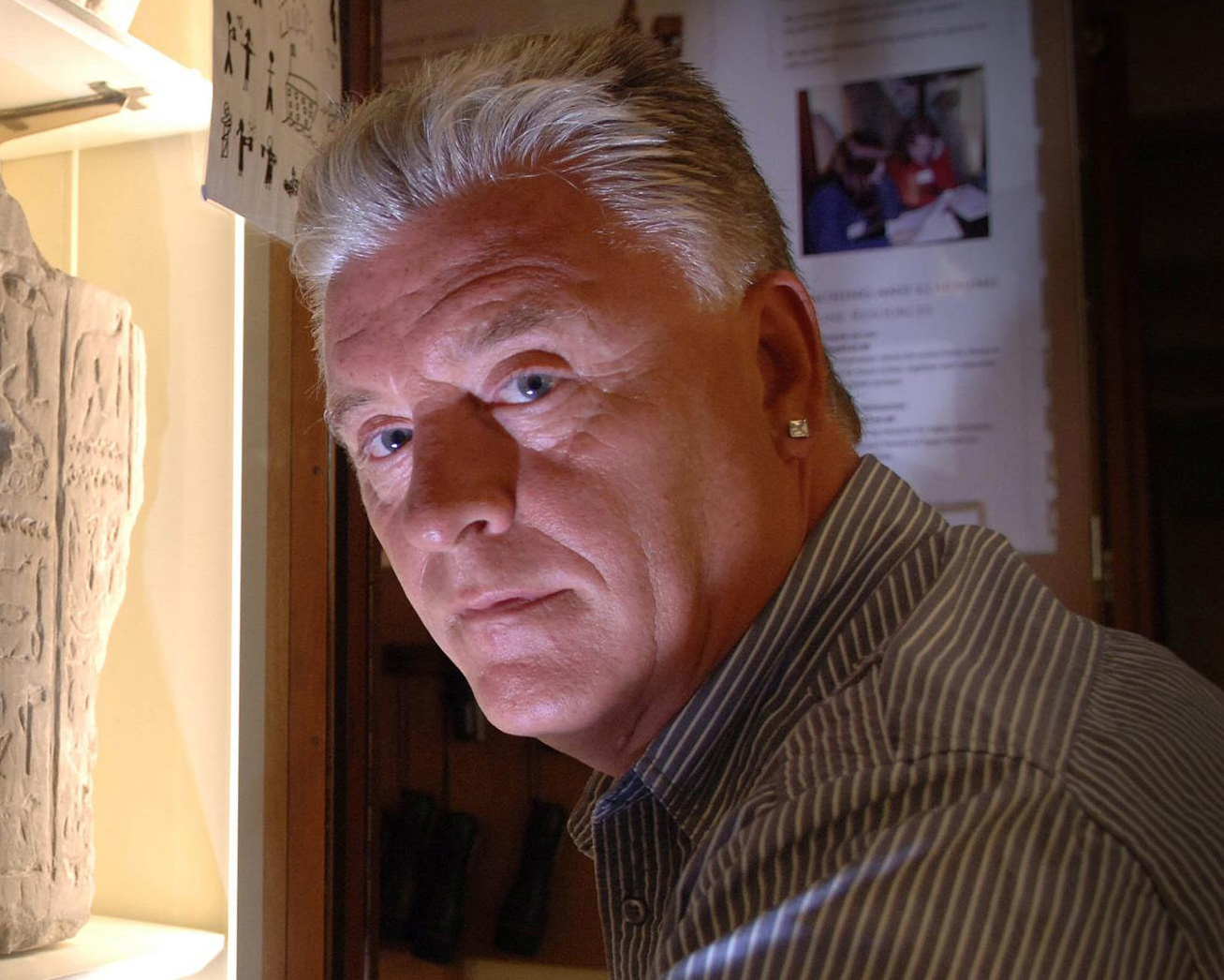 'Most Haunted' TV medium Derek Acorah dies after 'very brief illness ...
