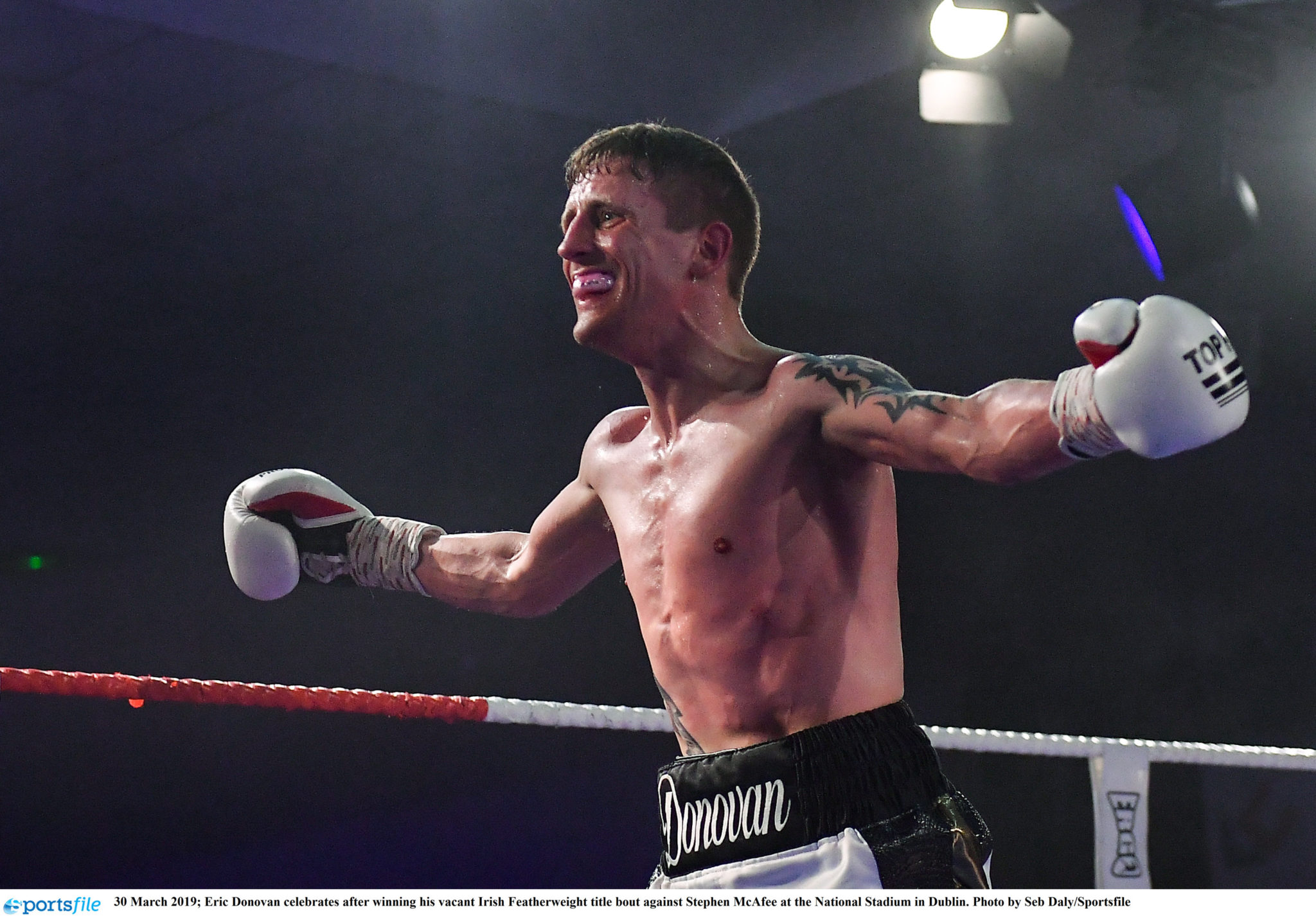 Off The Couch | Eric Donovan's KO home workout | Get fit with Off The ...