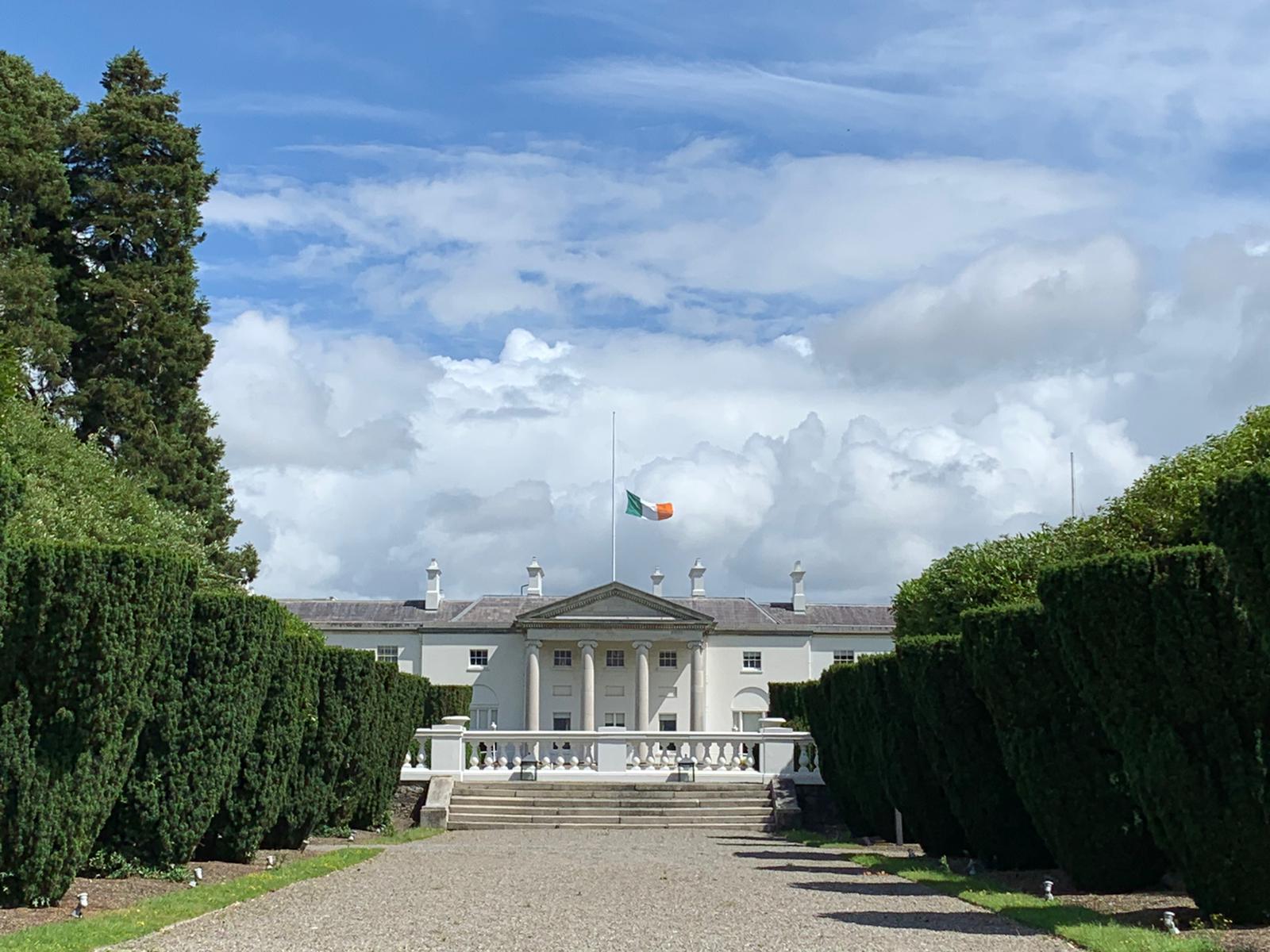 Two New Ponies Move Into Grounds Of Áras an Uachtaráin | www.98fm.com