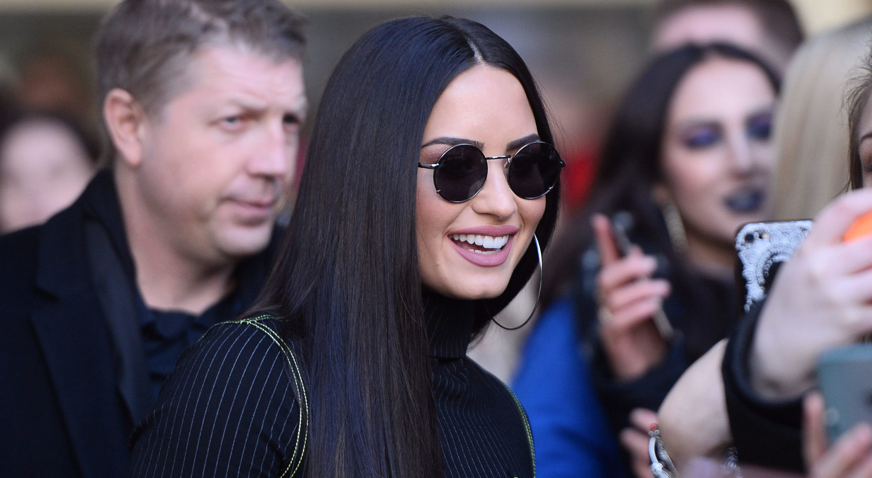 Demi Lovato Comes Out As Pansexual Saying ‘im Fluid Now Spinsouthwest