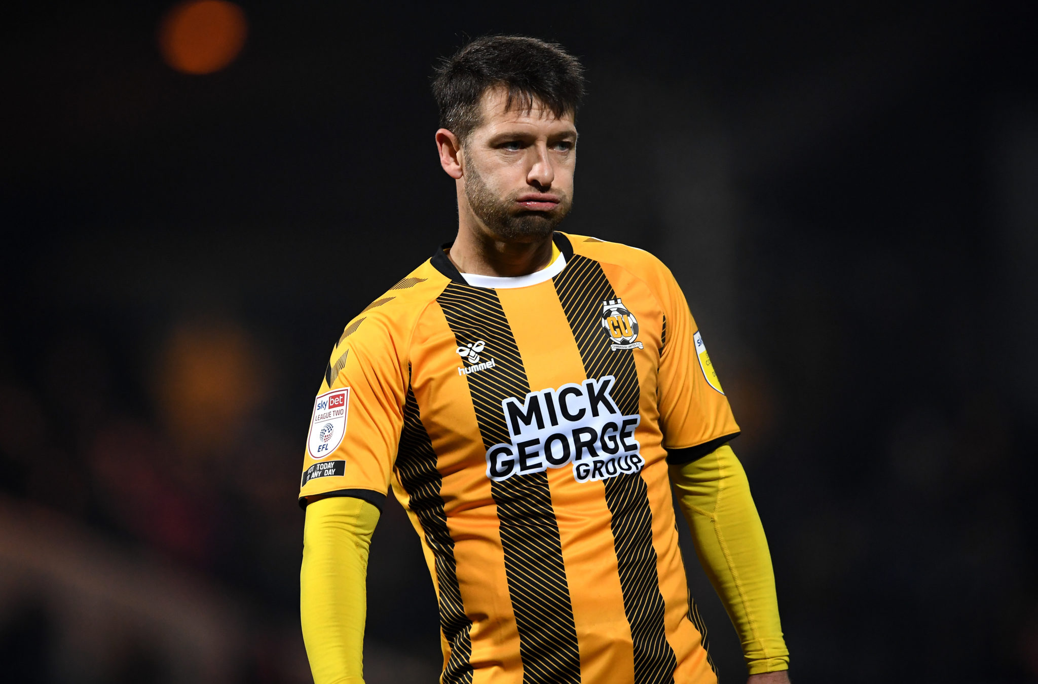 Wes Hoolahan signs new contract at Cambridge United | Newstalk