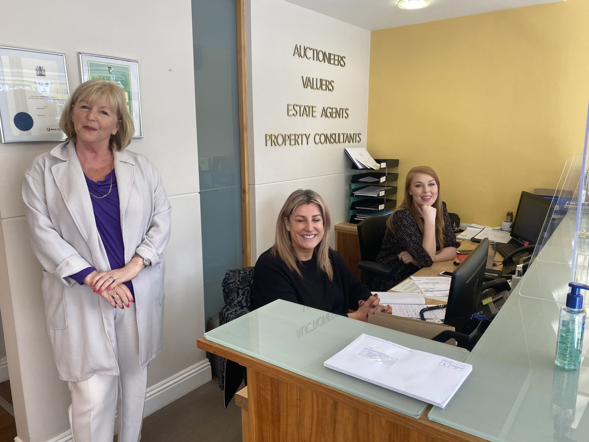 "It's a huge relief." Property viewing is back. Estate agents & buyers ...