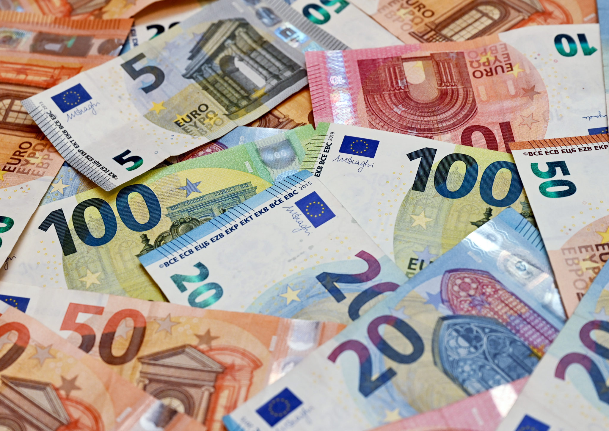 Ireland’s Debt Expected To Hit A Staggering Quarter Of A Trillion Euro ...
