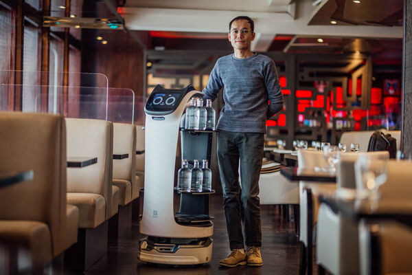 Meet 'Bella' the restaurant bot.. | Newstalk