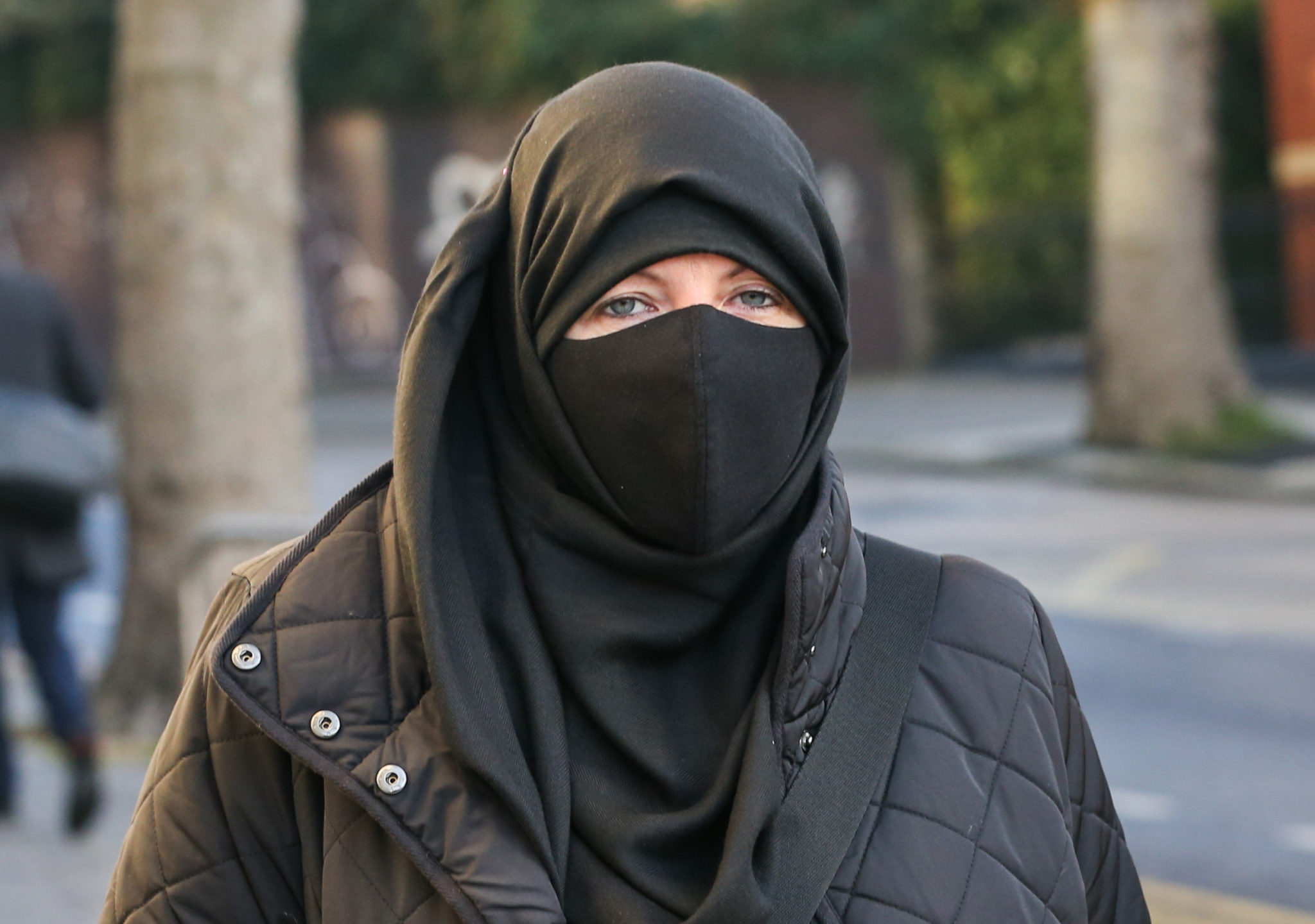 Lisa Smith pleads not guilty to ISIS membership and funding terrorism ...