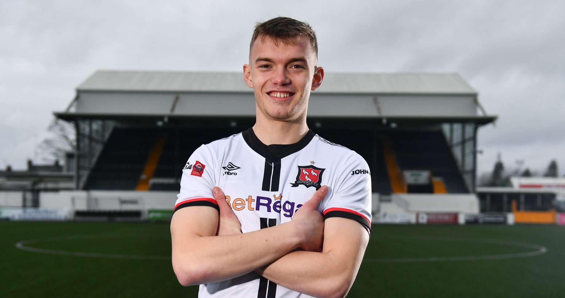 Dundalk complete loan signing of Lou Macari's grandson Lewis