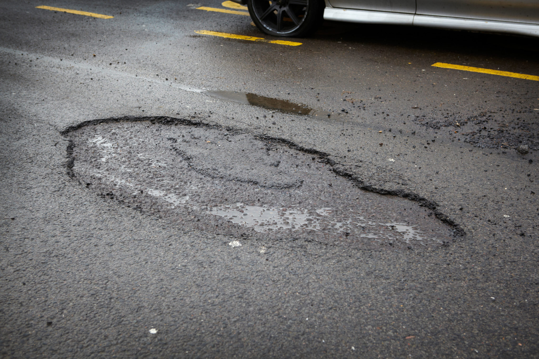 Are potholes and poor roads causing more cars to fail the NCT | Newstalk