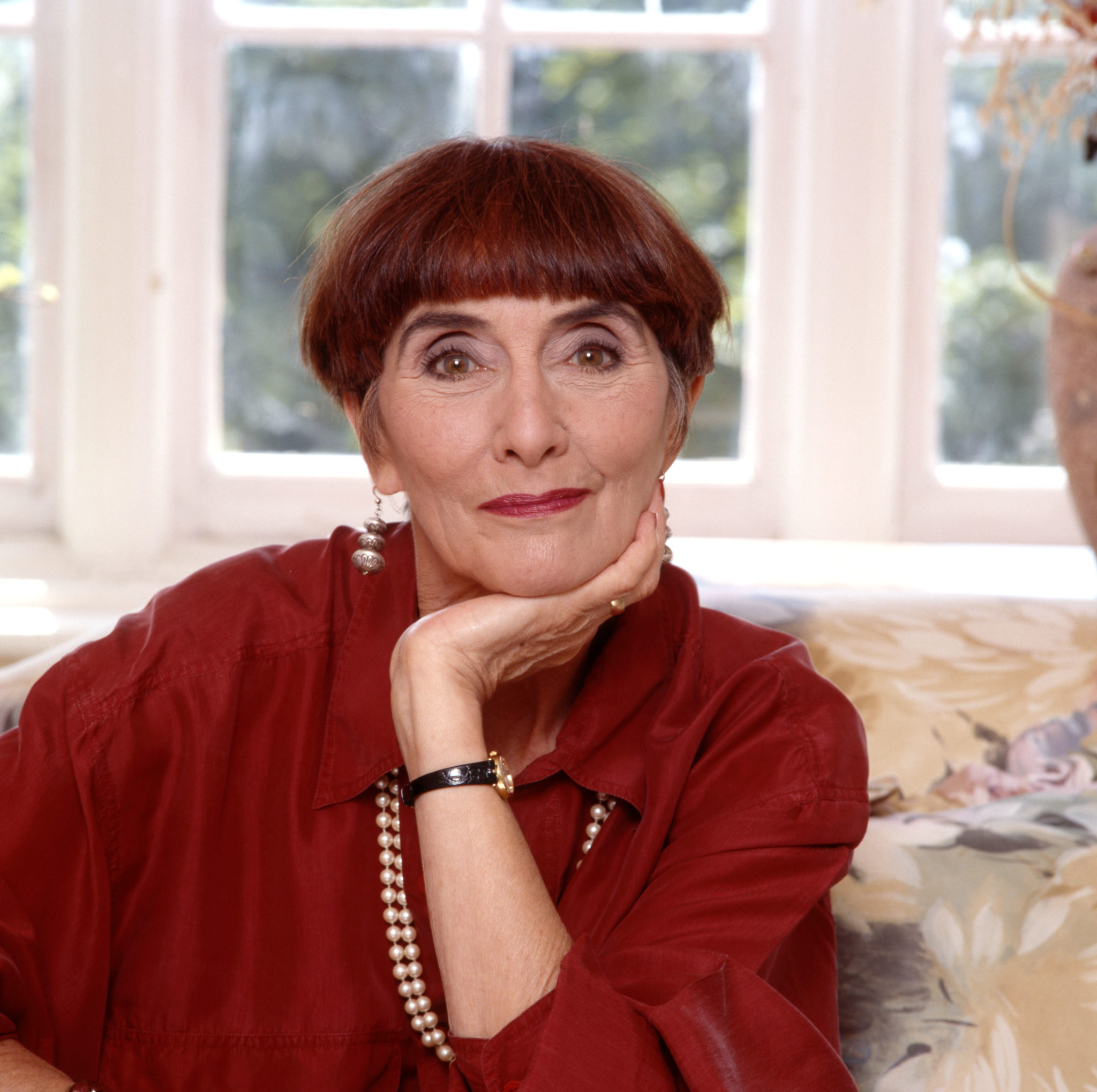 Dot Cotton: Eastenders star June Brown dies aged 95 | Newstalk