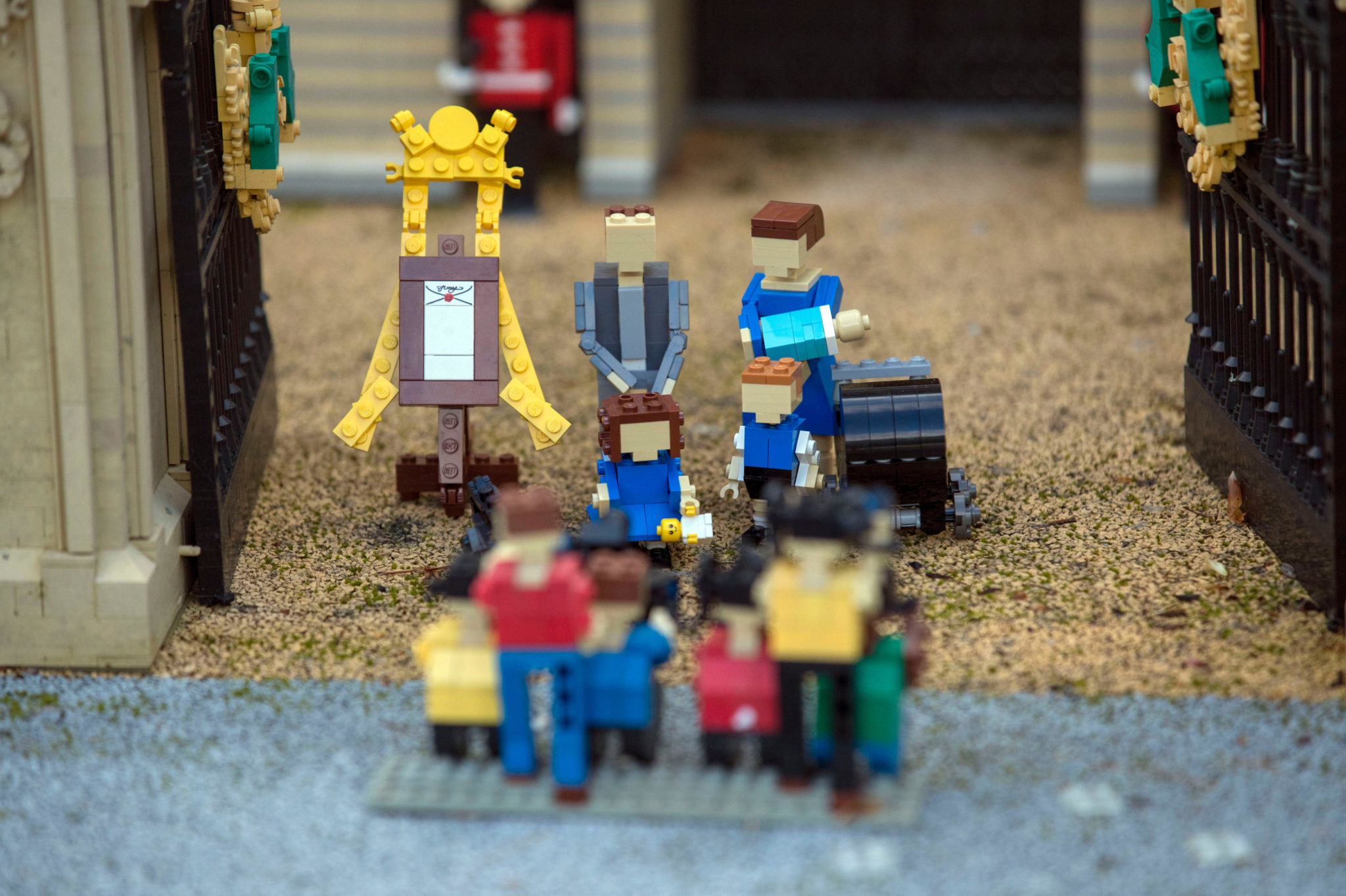 Lego Models Of Royal Family Unveiled At Legoland | SPIN1038