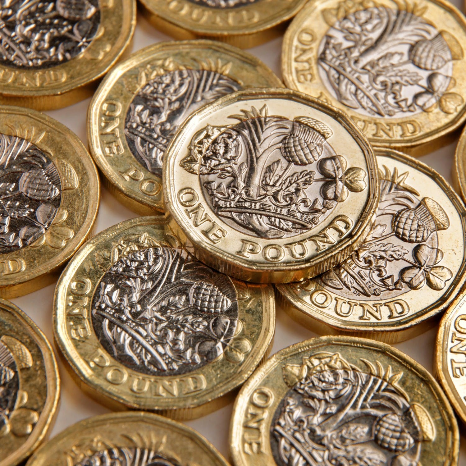 What the collapse of sterling means for you | Newstalk