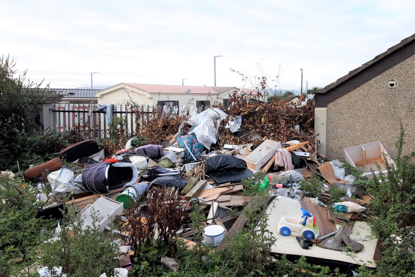 80 Tonnes of Rubbish Cleared From Finglas Area | www.98fm.com
