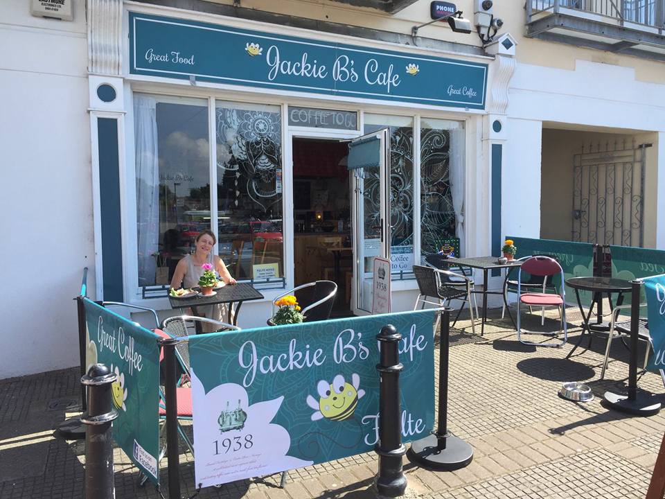 Café owner 'knew after the Budget' she had to close | Newstalk