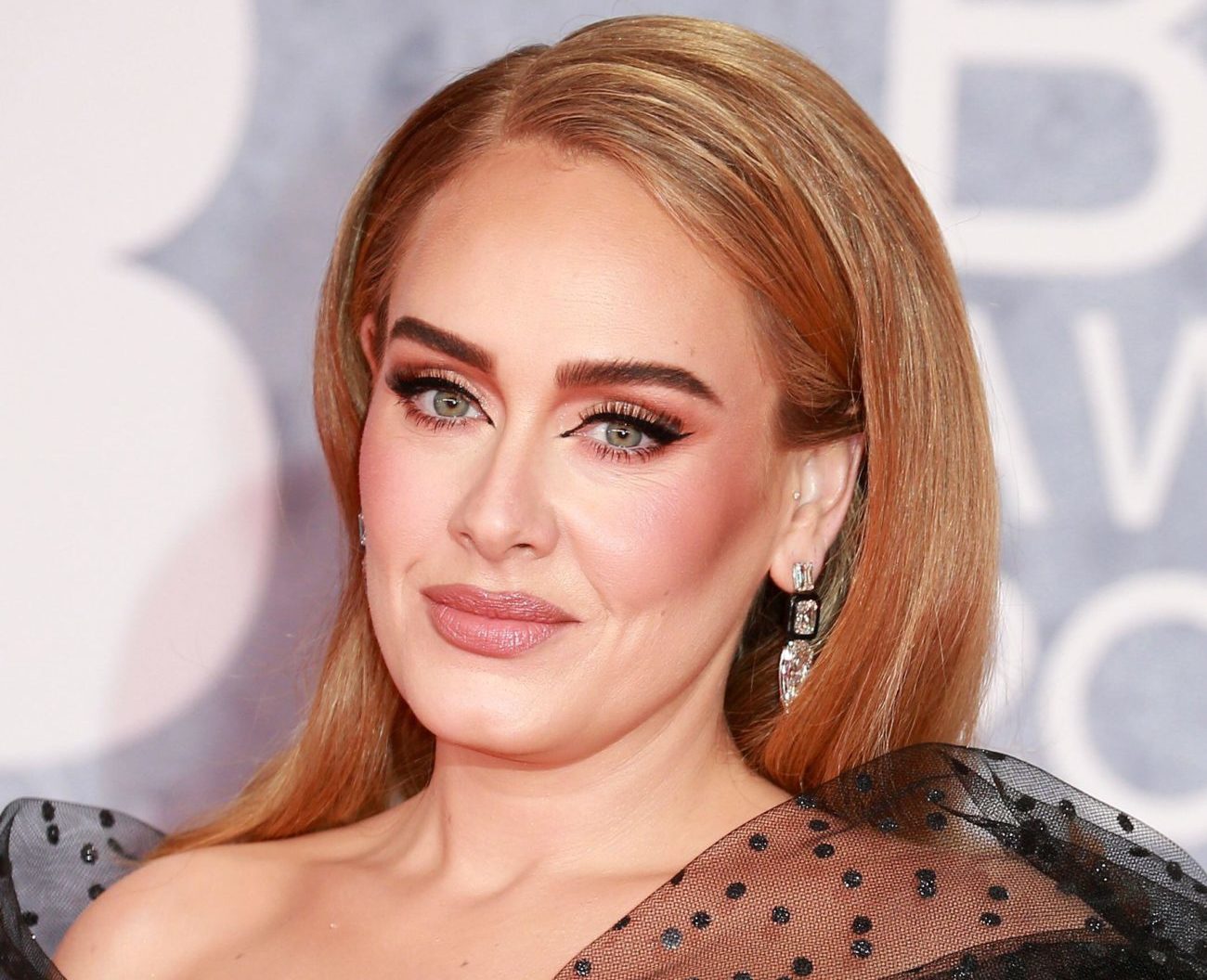 Adele Says She Wants To Get Her 'Degree In English Literature' As She ...