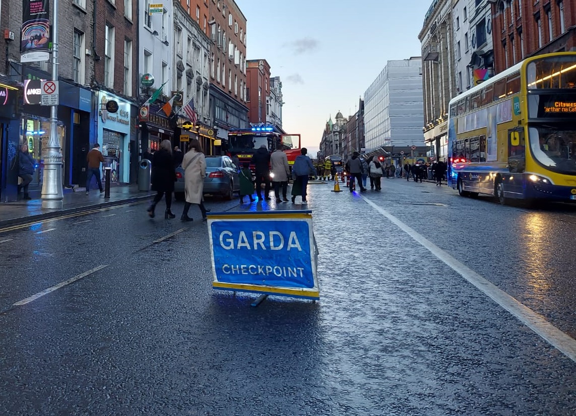 Dame Street fire causes traffic backlog for Dublin shoppers | Newstalk