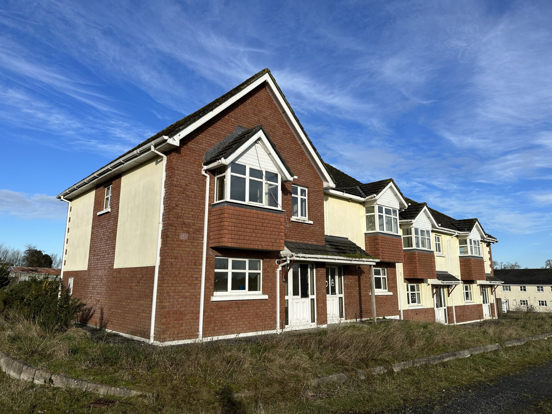 Carlow ghost estate boasts 63 'fully finished' homes lying empty | Newstalk