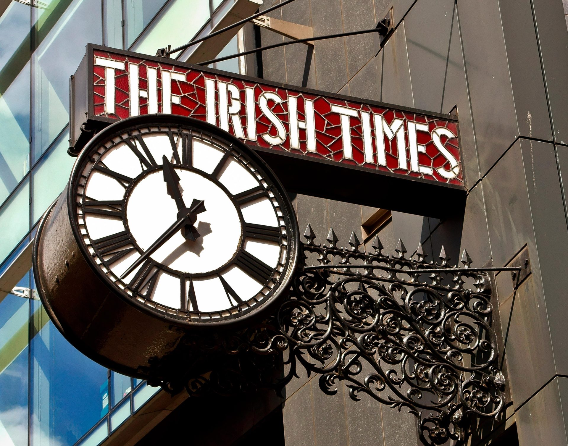 The Irish Times initiates 'review' following AI article claims | Newstalk