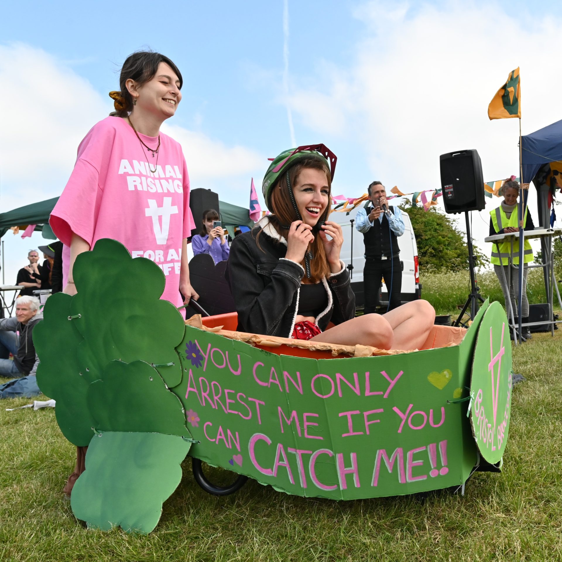 19 people arrested for plans to protest Epsom Derby | Newstalk