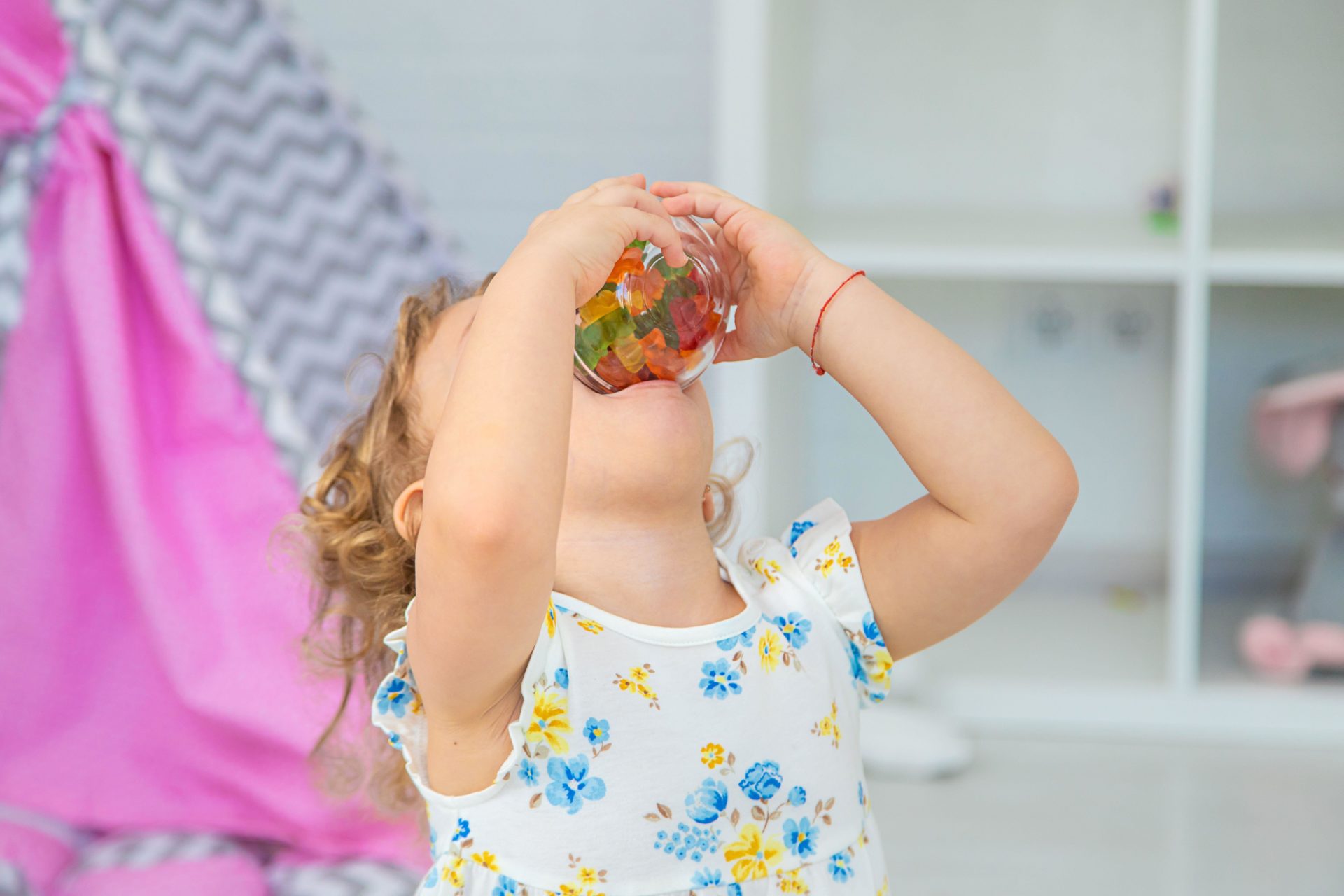Schools are 'stuffing' sweets and chocolate into children | Newstalk