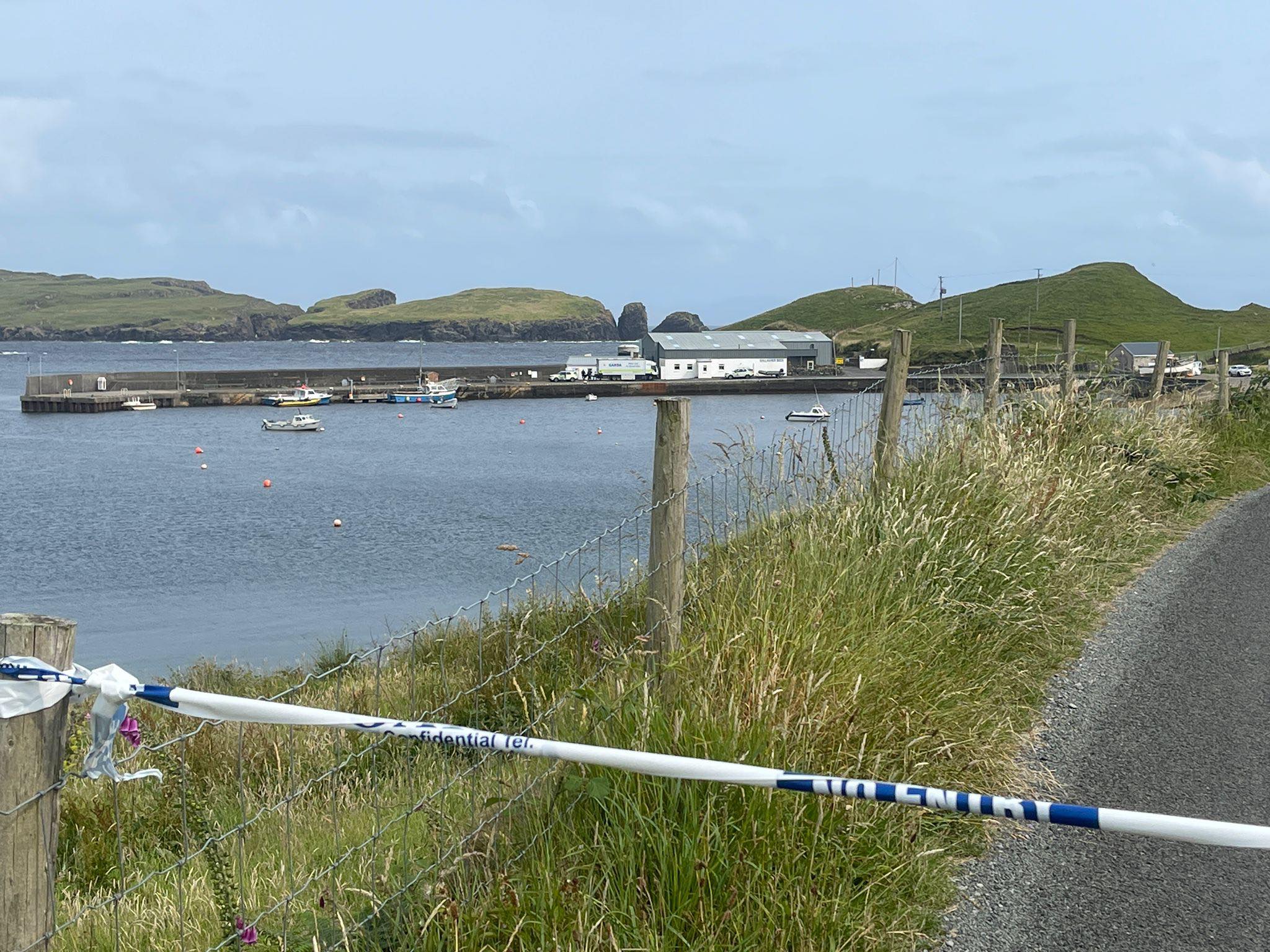 Gardaí searching Donegal pier for missing man | Newstalk Gardaí searching Donegal pier for missing man | Newstalk