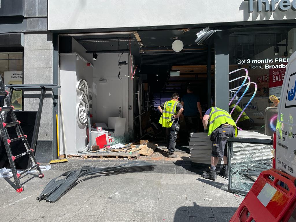 City Centre Shop Rammed By Car | SPIN1038