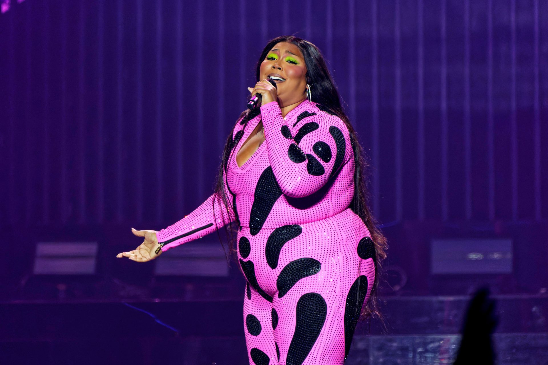 Lizzo Is Being Sued By Her Former Dancers For Weight-Shaming & Sexual ...
