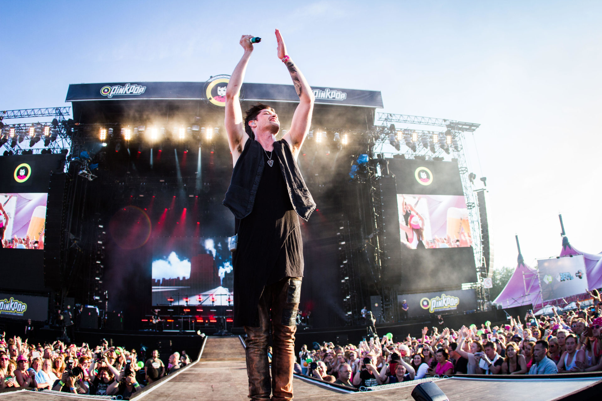 The Script Pay Tribute To Late Bandmember Mark Sheehan In Emotional Set ...