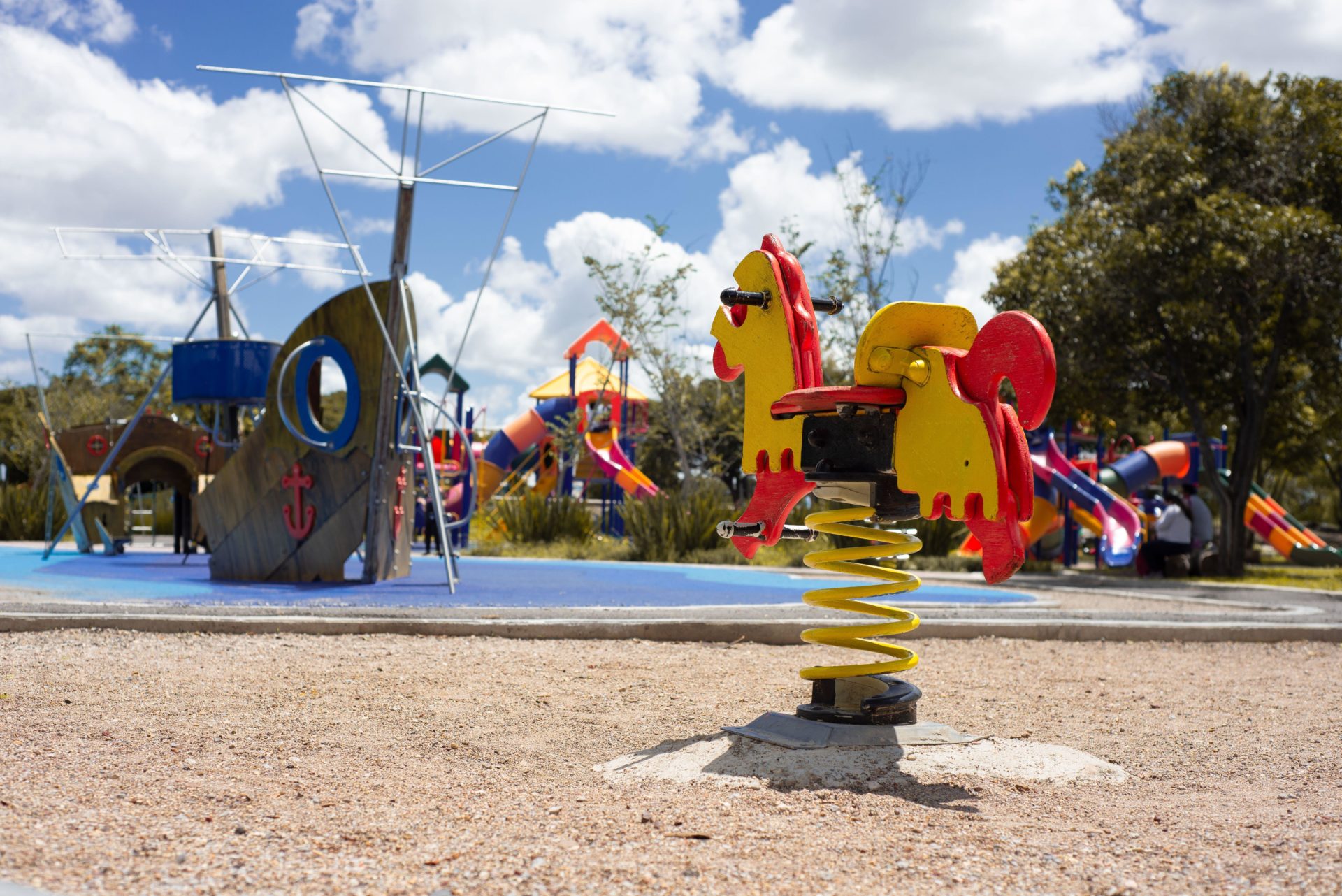 'Play underpins emotional literacy': Are poorly designed school yards ...