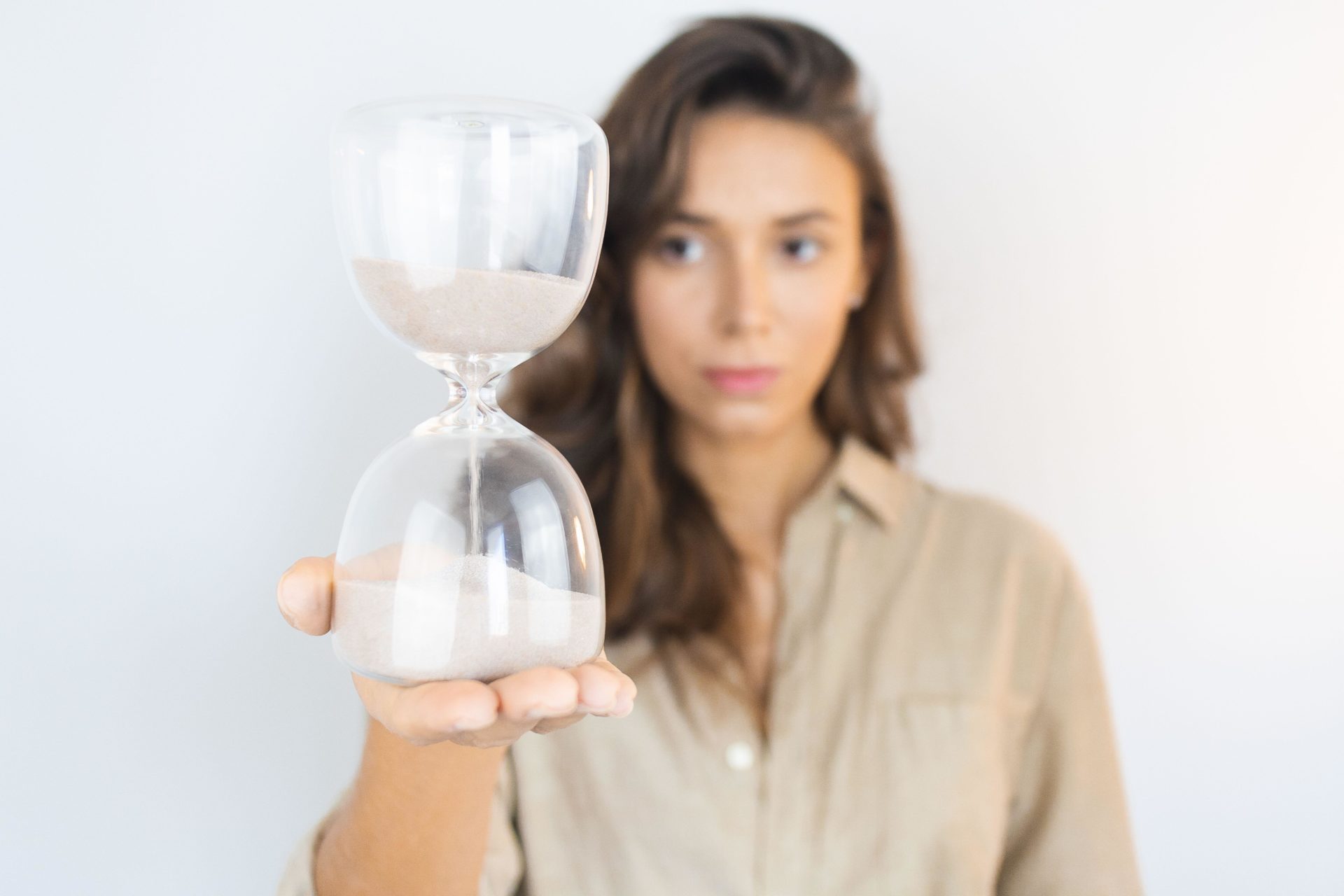 ‘They’re damaged goods’ - Do men refuse to date women over 30? | Newstalk