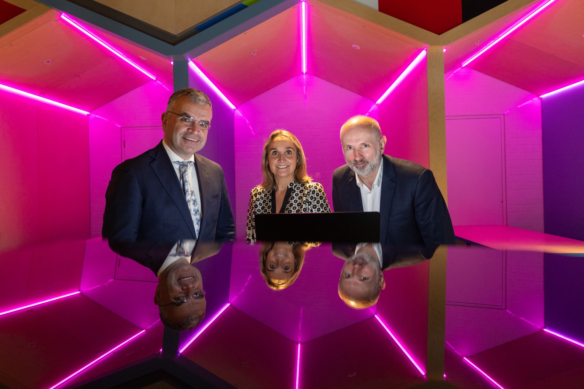 Microsoft announces free Introduction to AI course | Newstalk