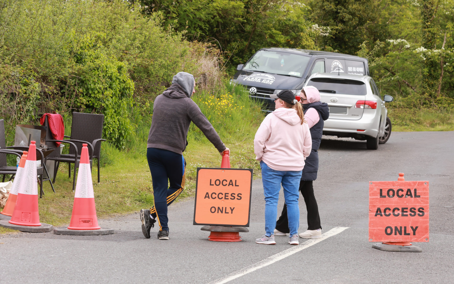 ‘These people are fingerprinted’ - 'Biggest myths' about asylum seekers ...