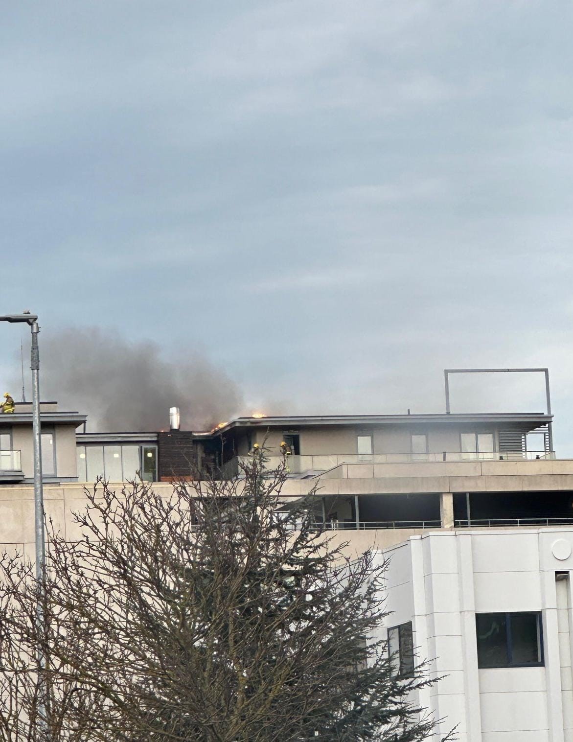 Fire Brigade Dealing With Sandyford Apartment Fire | www.98fm.com