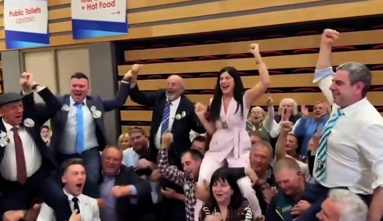 Healy-Rae hits back at Eamon Ryan: 'What do you think of that?' | Newstalk