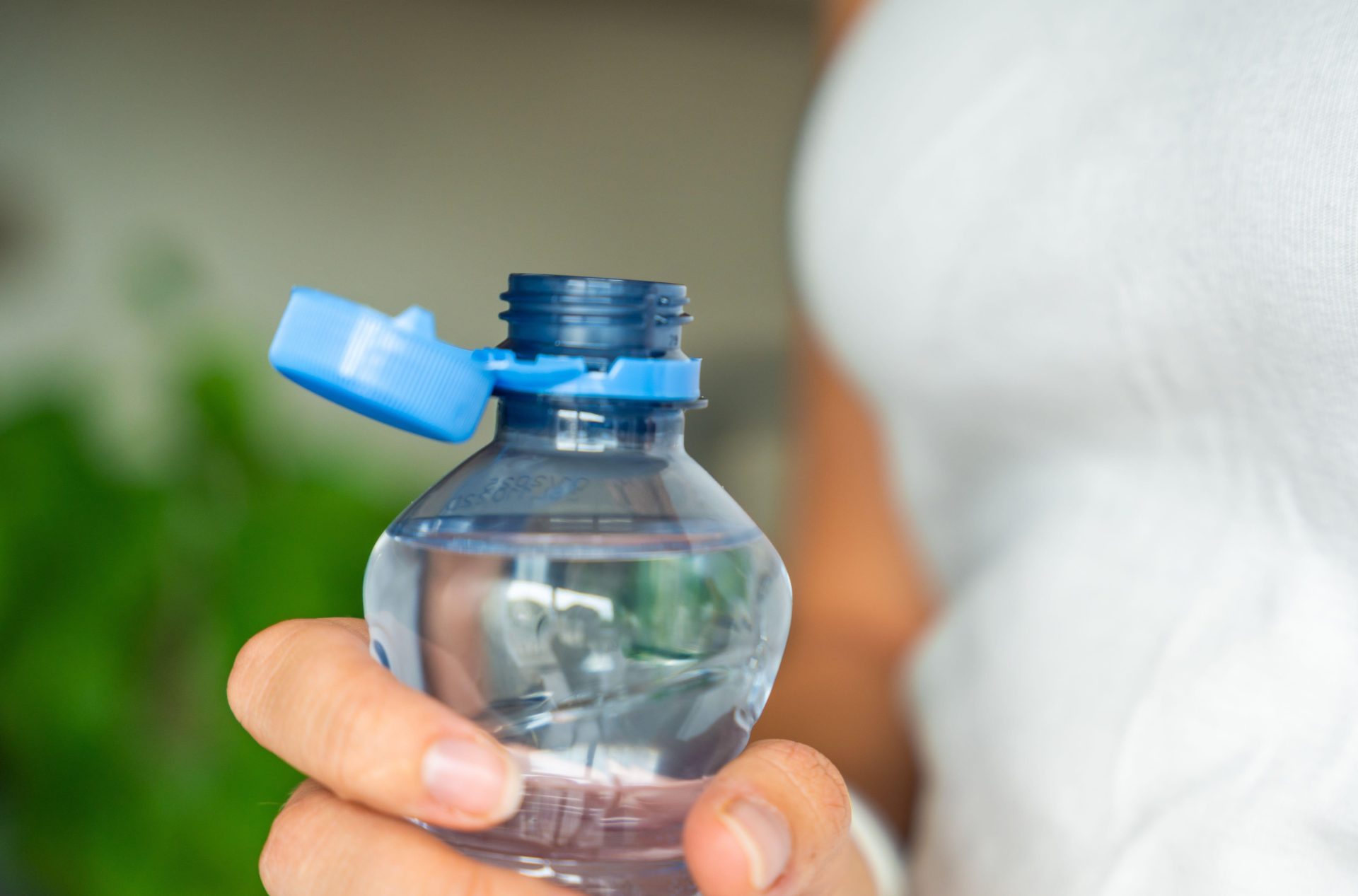 Tethered bottle caps 'make life that little bit more irritating' | Newstalk