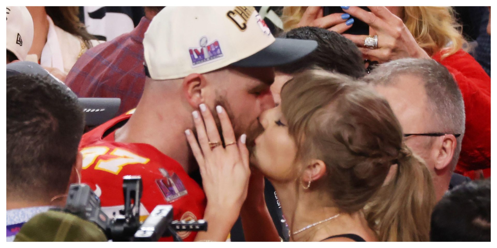 Travis Kelce's Reps Slam Fake "Break-Up Contract" With Taylor Swift! | SPIN1038