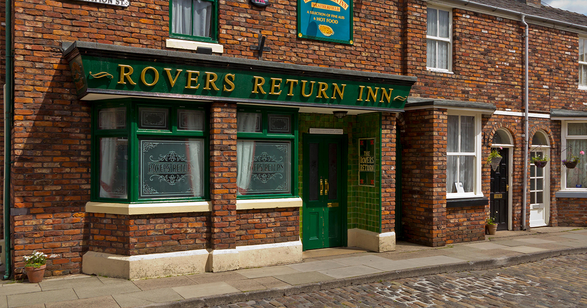 Corrie Goes Retro: Flashback Episode Set to Reveal Kit’s Secret Past ...