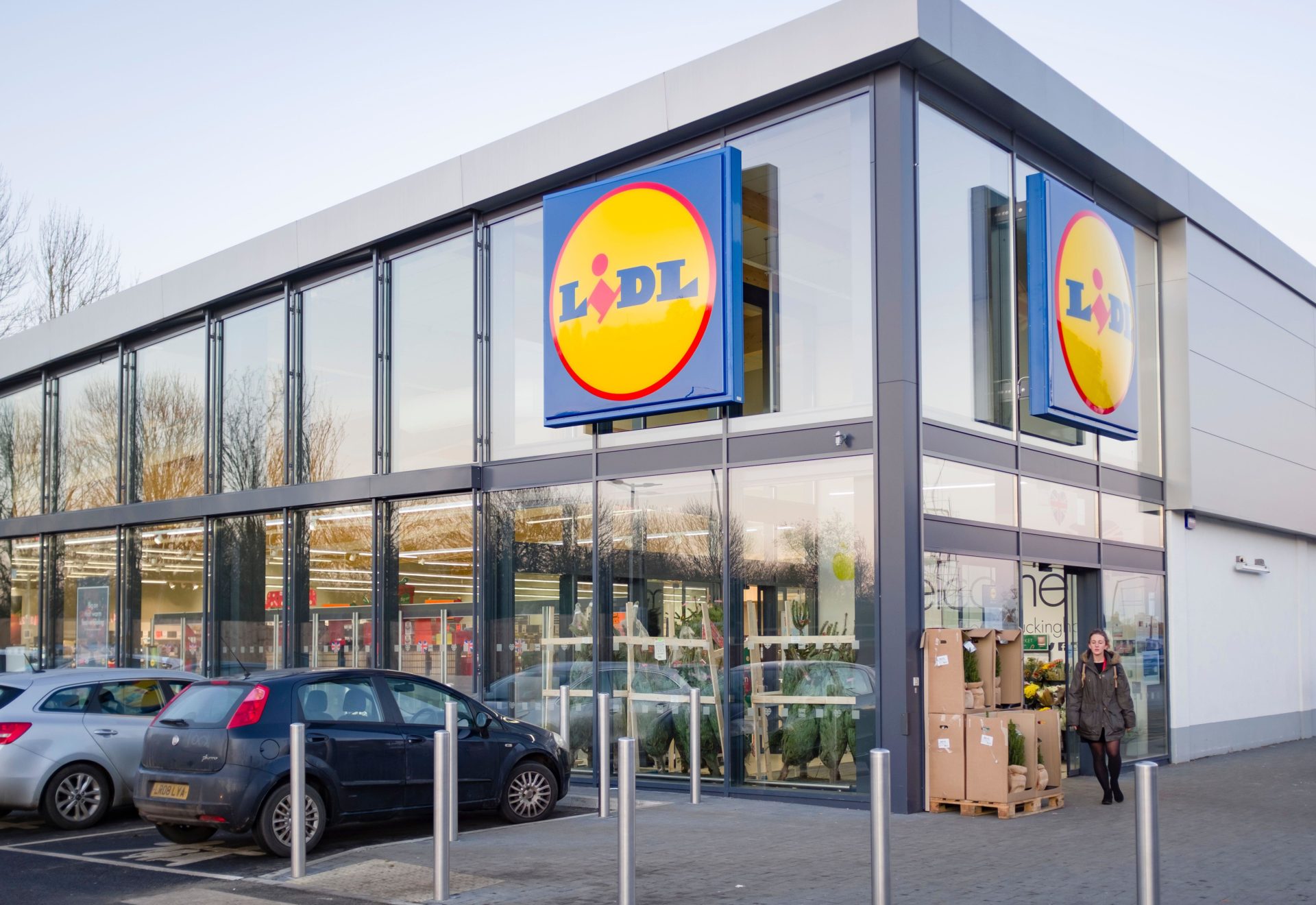 'They changed the game' - Lidl celebrates 25 years in Ireland | Newstalk