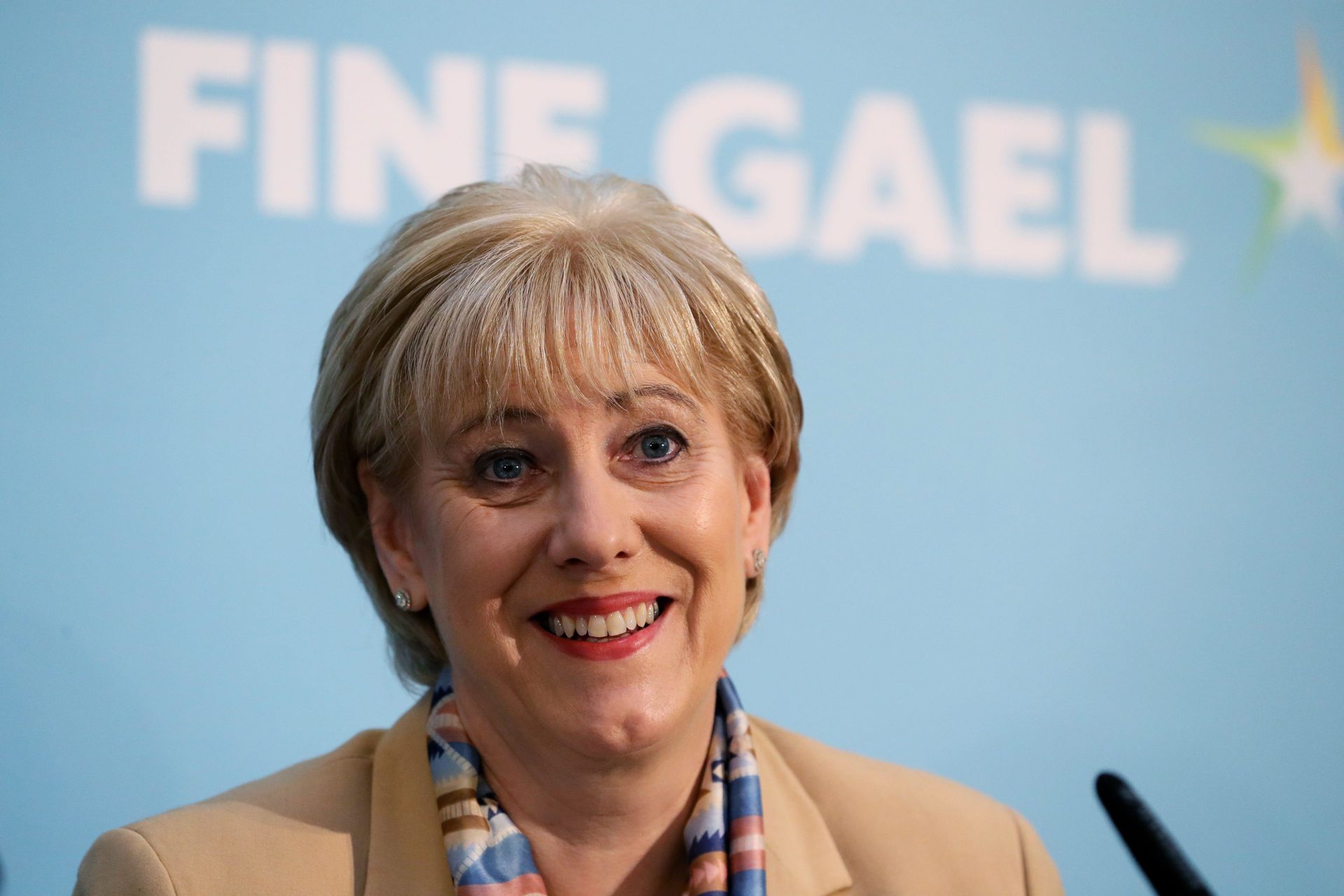 Heather Humphreys promises to learn Irish if elected President | Newstalk