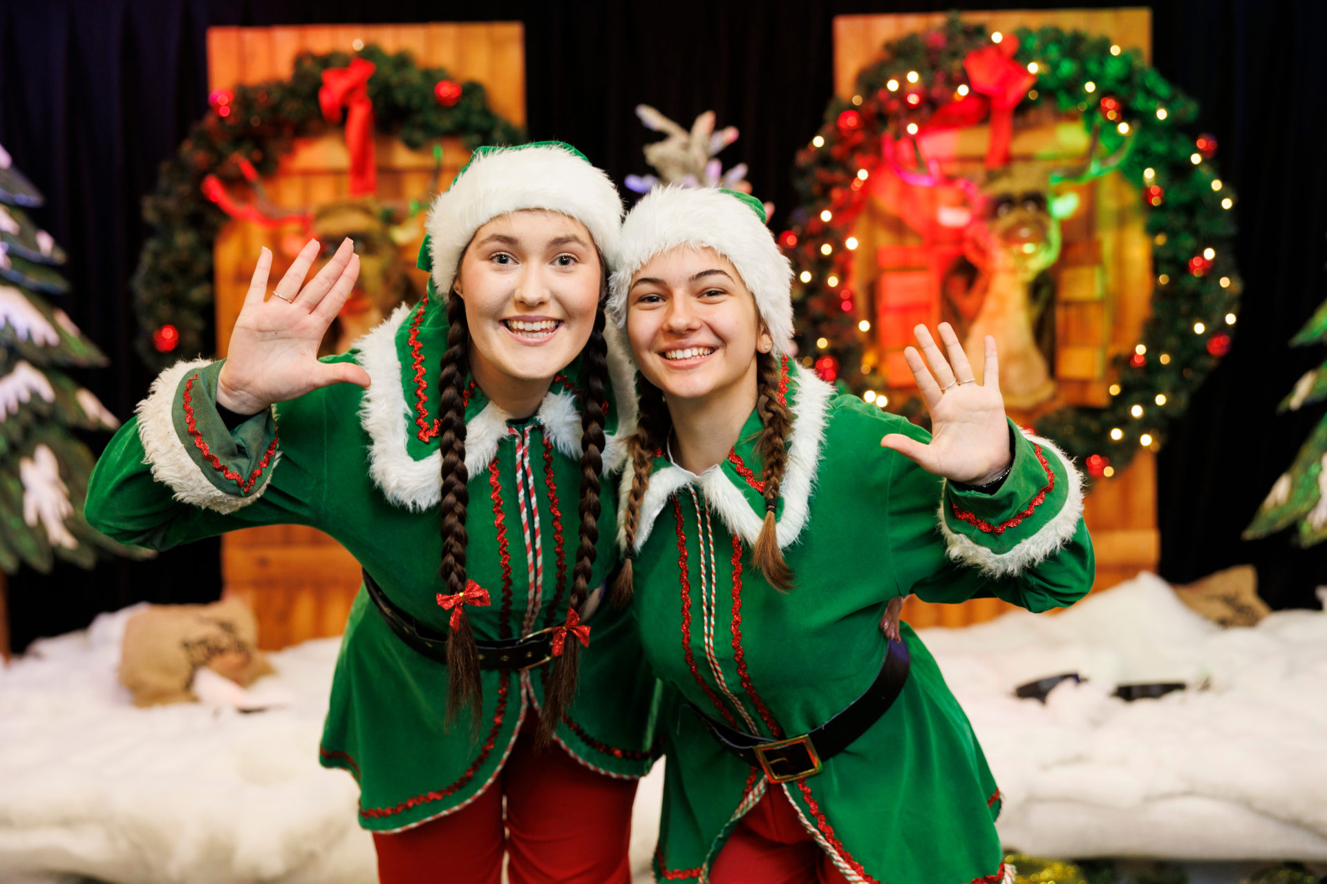 Santa’s House Express Brings The Magic of Christmas to Life in ...