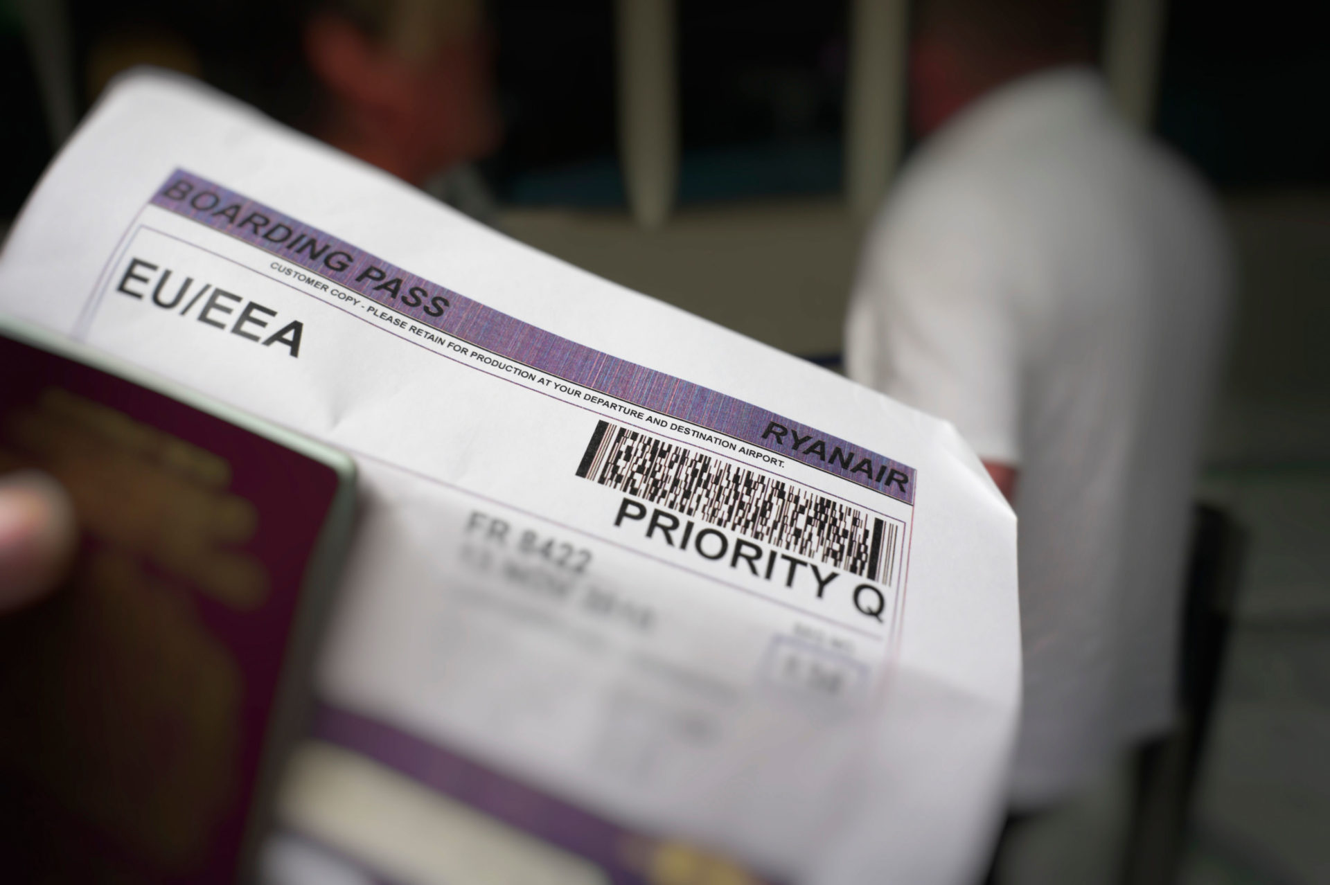 Ryanair Goes Paperless - No More Printing Tickets | SPIN1038