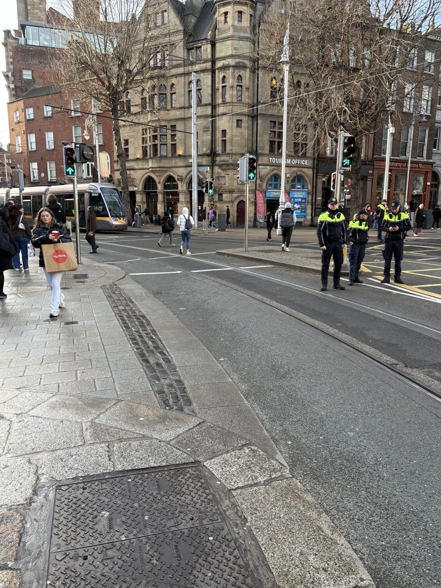 Power Outage Causes Mass Disruption To Luas Services | www.98fm.com