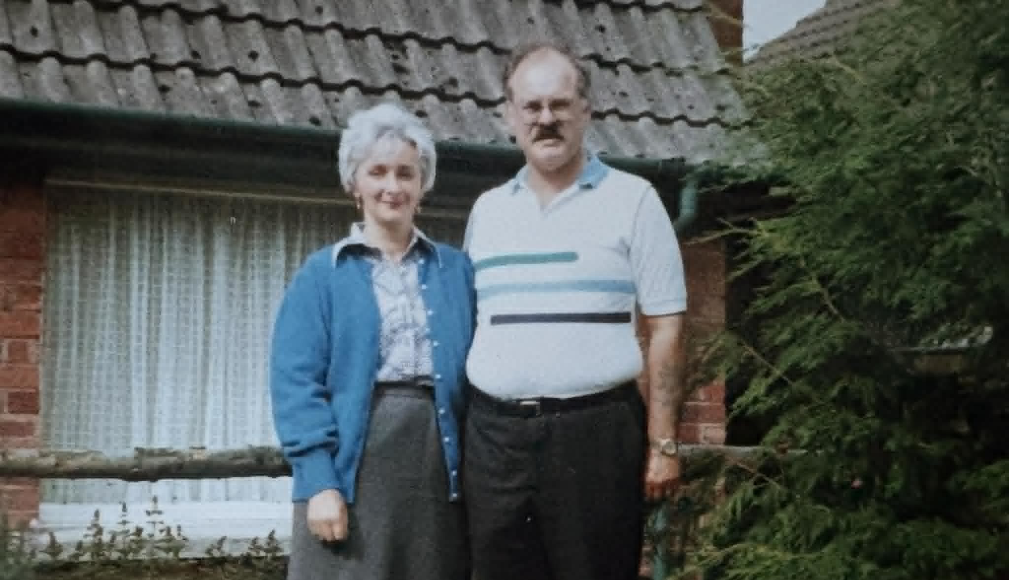 Irish politician on parents' tragic death in housefire: 'The world had ...
