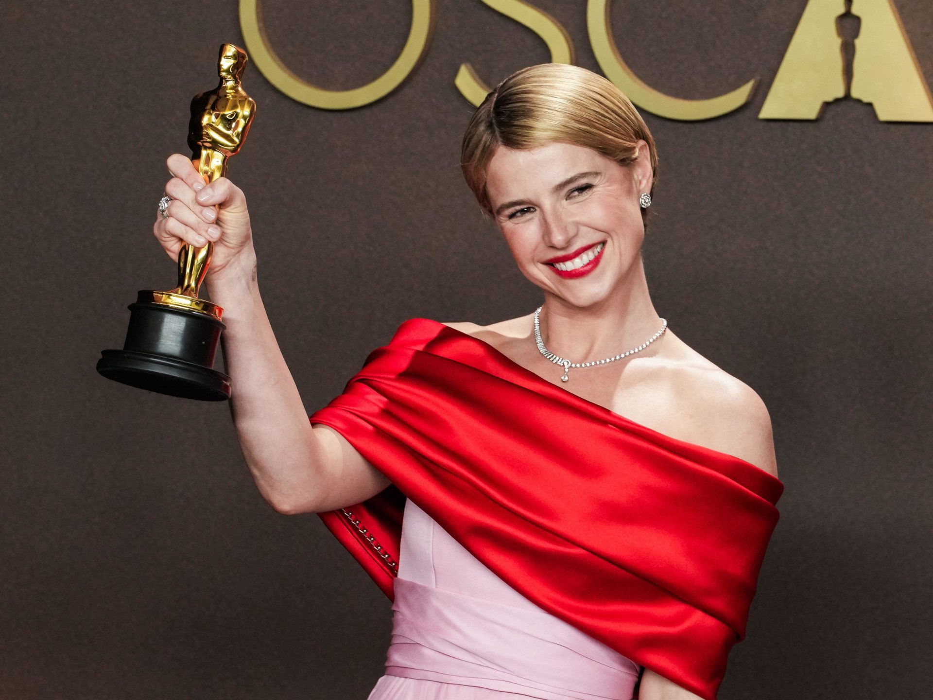 Irish Eyes Smiling At Oscars as Buckley and Baneham Win | www.98fm.com